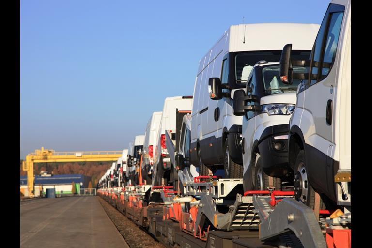 Van carriers boost wagon flexibility | News | Railway Gazette International